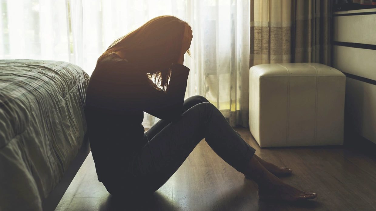 Reactive Depression: Meaning, Triggers, Diagnosis, Treatment